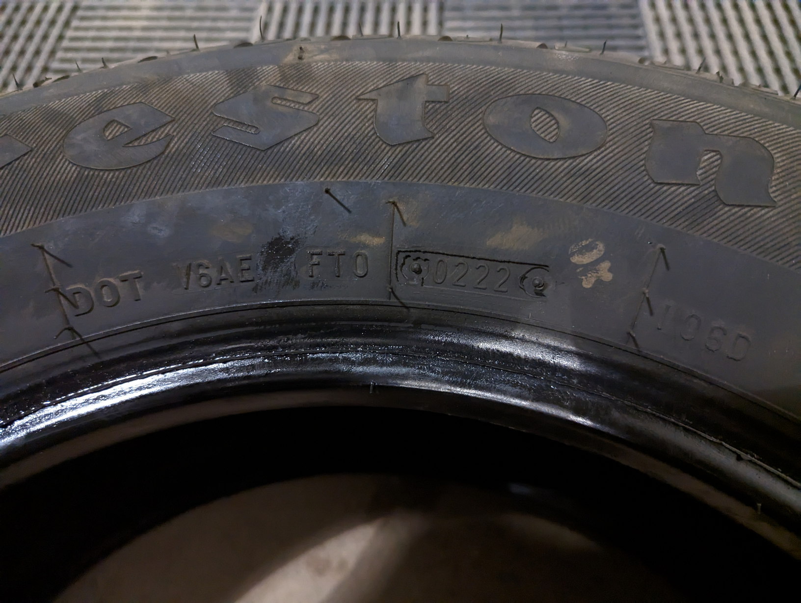 Ensemble de 4 pneus Firestone FT140 195/65R15 - Solupneus