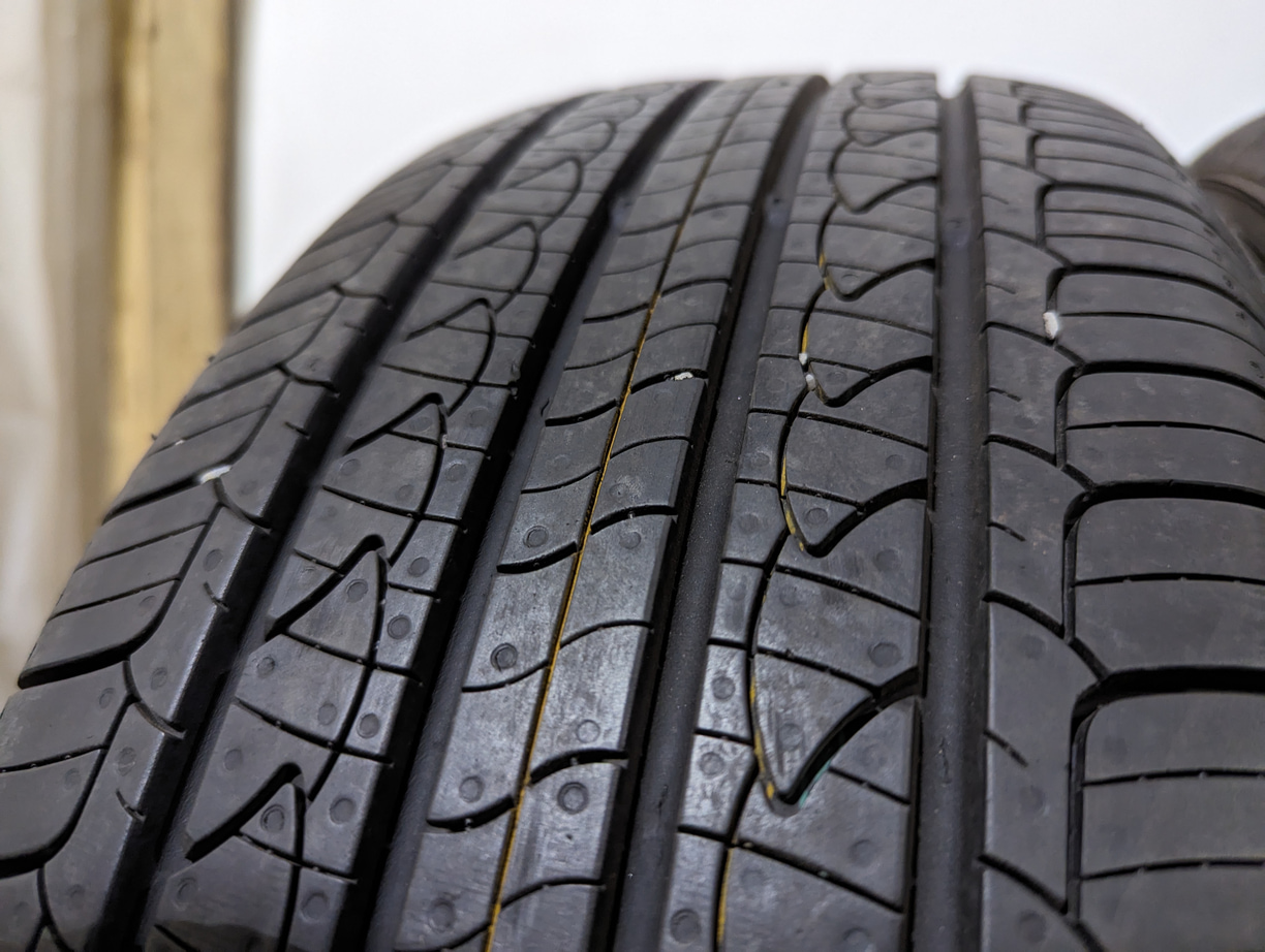 Ensemble de 4 pneus d'occasion Nexen NPriz AH8 205/60R16 - Solupneus